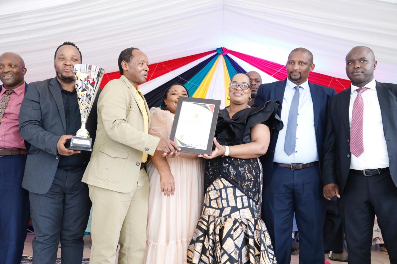 Izindaba - siziletha zishisa
